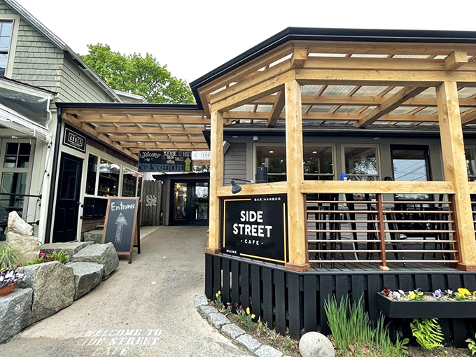 Welcome to Side Street Cafe, where New England charm meets culinary delight. This cozy corner of Bar Harbor promises a feast for both your eyes and taste buds!