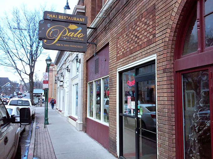 Welcome to Pato Thai, where the aroma of lemongrass and spices wafts through downtown Flagstaff like a culinary siren song.