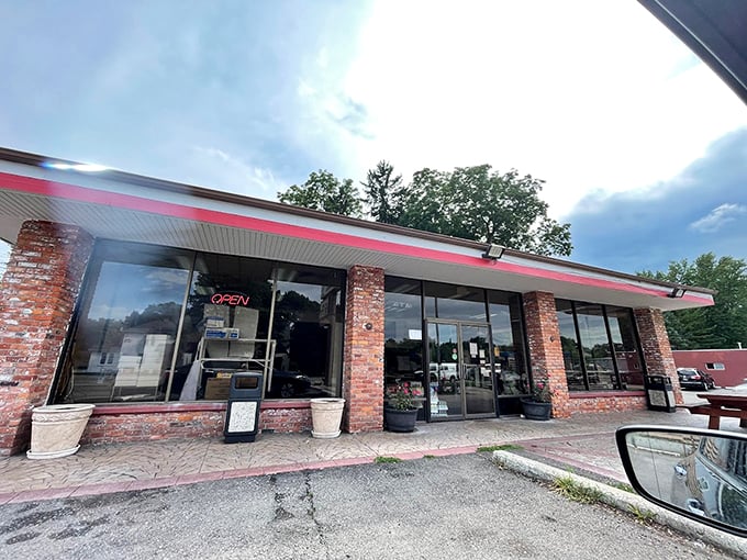 Welcome to donut paradise! Dom Bakeries' unassuming facade hides a world of sugary wonders within.