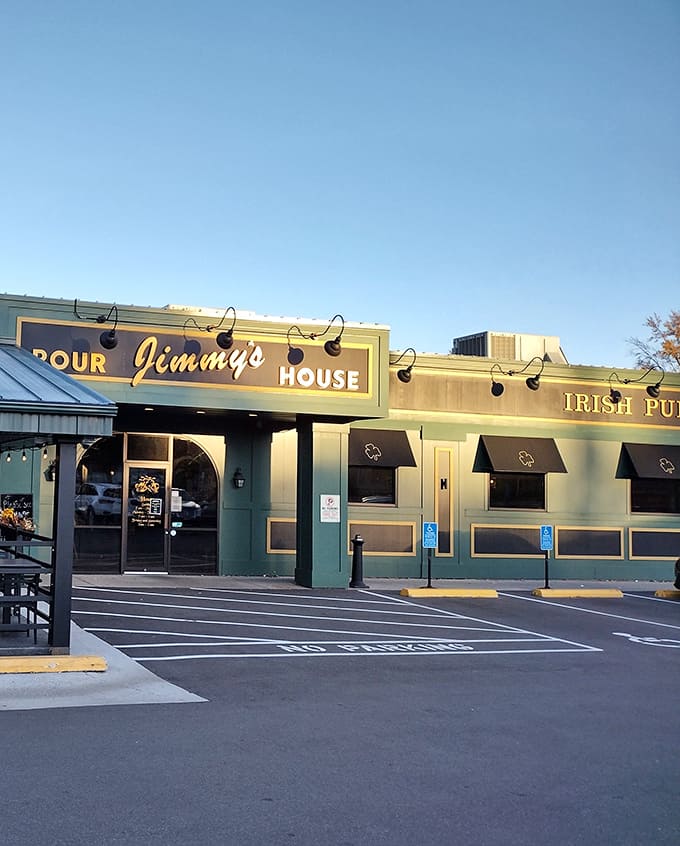 That green and gold exterior isn't just paint—it's a beacon calling burger lovers home to Sauk Rapids since the disco era.