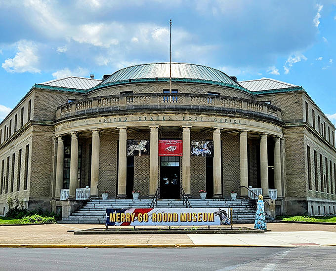 The grand former post office building stands proudly in Sandusky, its columns practically announcing "Joy delivered daily, no postage required!"