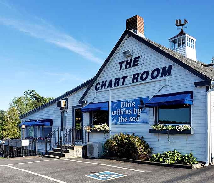 That blue exterior isn't just charming, it's a beacon calling you toward the best blueberry pie on the Maine coast.