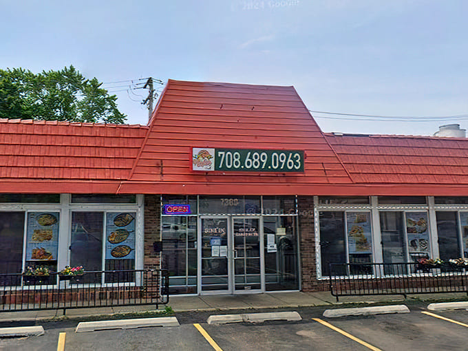 That distinctive red roof is your beacon to burrito bliss, standing proud on Roosevelt Road like a delicious lighthouse.