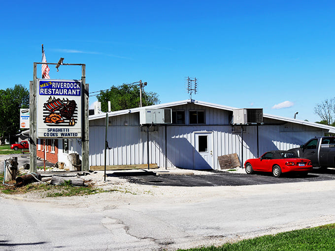 The unassuming exterior hides culinary magic that's been drawing crowds for years, proving great food needs no fancy facade.