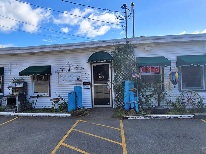 That unassuming white exterior hides some of Maine's most crave-worthy fish tacos you'll ever encounter.