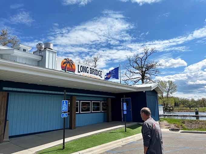 Long Bridge Bar's lakeside exterior promises good times and even better wings just beyond those doors.