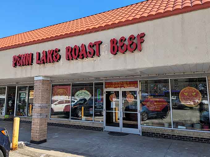 Penn Lake Roast Beef's unassuming exterior hides some of Minnesota's most crave-worthy wings and sandwiches inside.