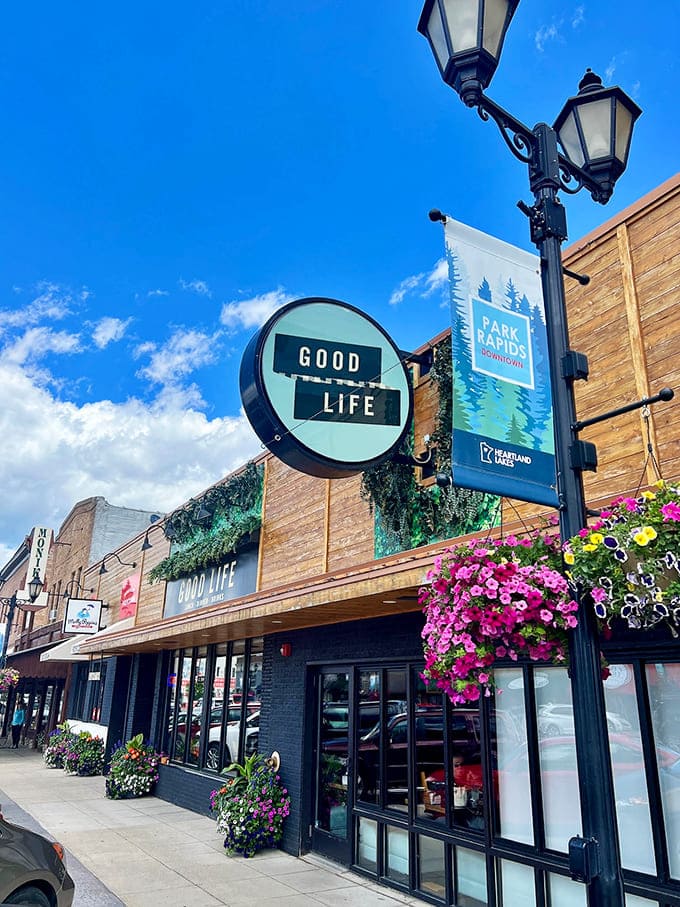 The cheerful storefront beckons hungry travelers with its modern charm and those gorgeous hanging flower baskets that say "good food lives here."