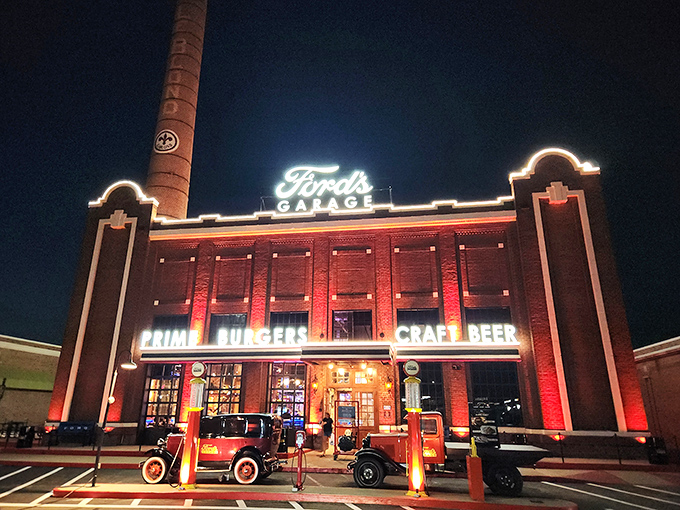 Ford's Garage glows like a beacon at night, its vintage brick fa&ccedil;ade and neon signage promising automotive nostalgia and mouthwatering eats.