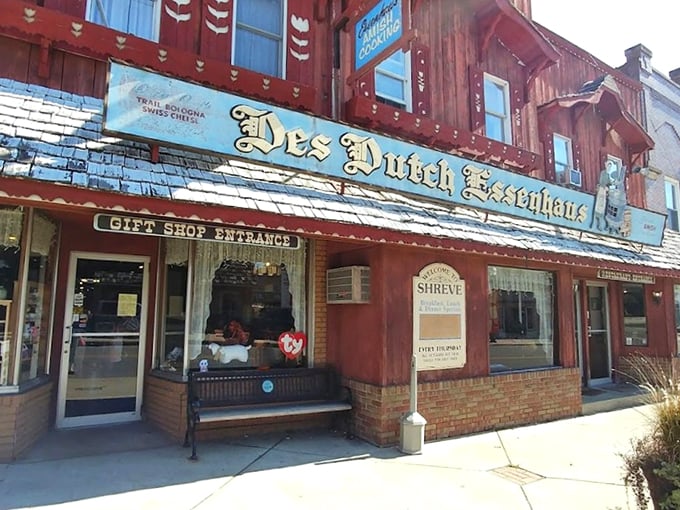 Amish cuisine meets Main Street USA. The tulip-adorned facade promises homestyle cooking that'll transport you to simpler times.