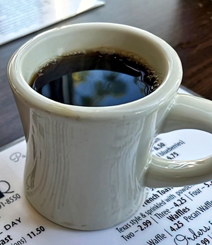 No fancy latte art needed when the coffee itself is this good. Simple, honest, and the perfect companion to everything on the menu.