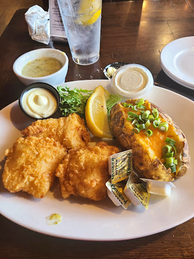 A perfect duet: golden fish fillet meets its soulmate in a pillowy sweet potato. It's a plate that sings "comfort" in every bite. 