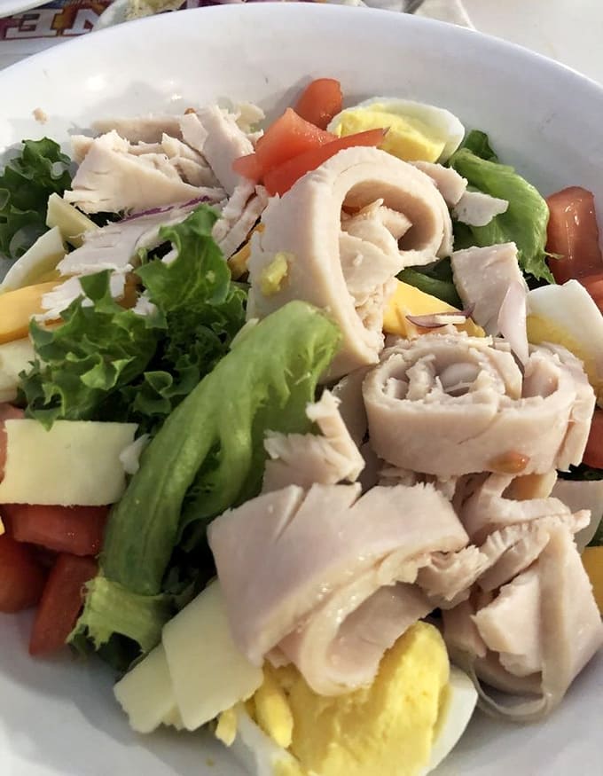 This chef's salad with turkey is proof that Governor's can handle the lighter fare just as expertly as the indulgent stuff.