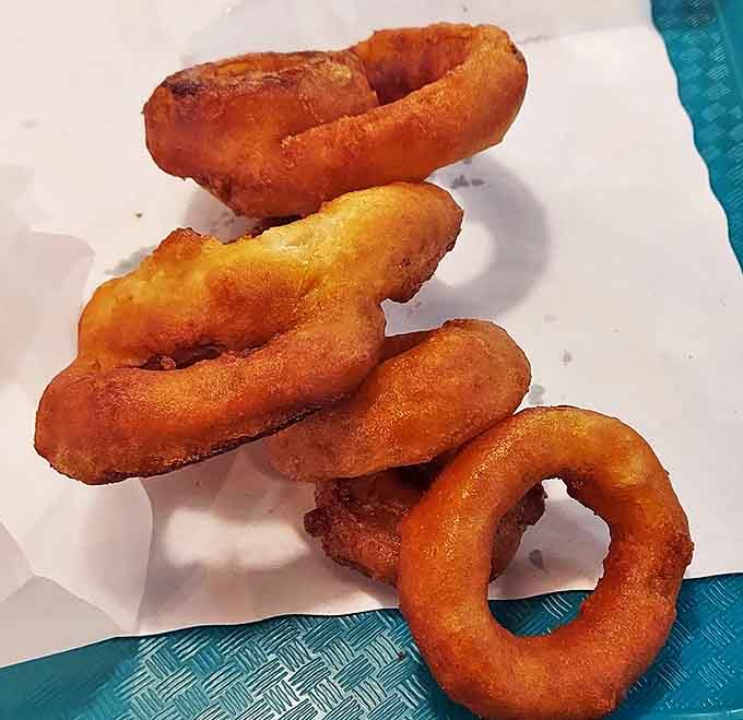 These perfectly fried onion rings are so good, they might just make you propose marriage to a vegetable.