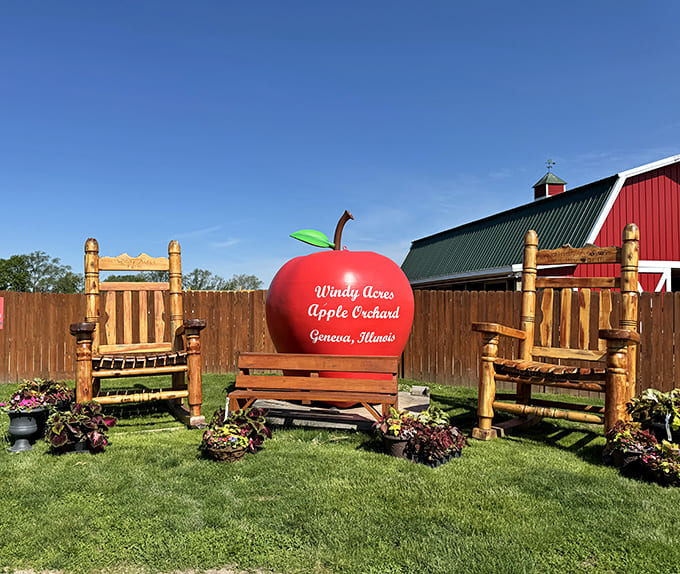 Giant wooden chairs flanking an oversized apple sign provide the perfect photo op for visitors who want proof they found this gem.