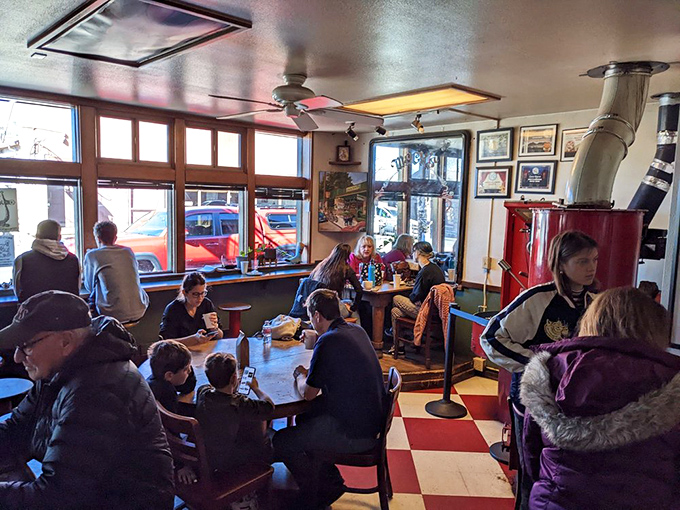 Even on busy mornings, Macy's maintains that magical buzz where conversations blend into a symphony of caffeine-fueled humanity.