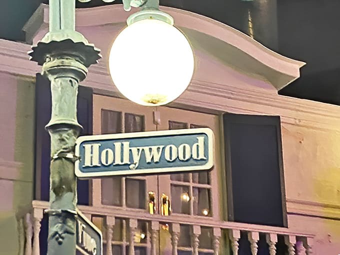 Hollywood gets the horror treatment with this neon sign marking one of the attraction's most cinematically terrifying sections.