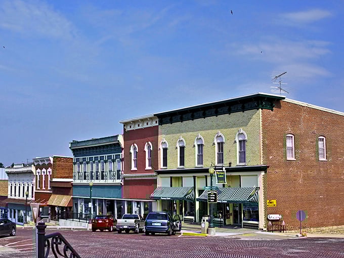 Mount Carroll's buildings look like it's waiting for Jimmy Stewart to deliver an impassioned speech about small-town values.