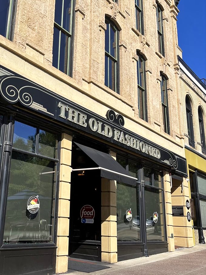 Wisconsin on a plate! This supper club-style spot celebrates the Badger State's love affair with cheese, brats, and beer.