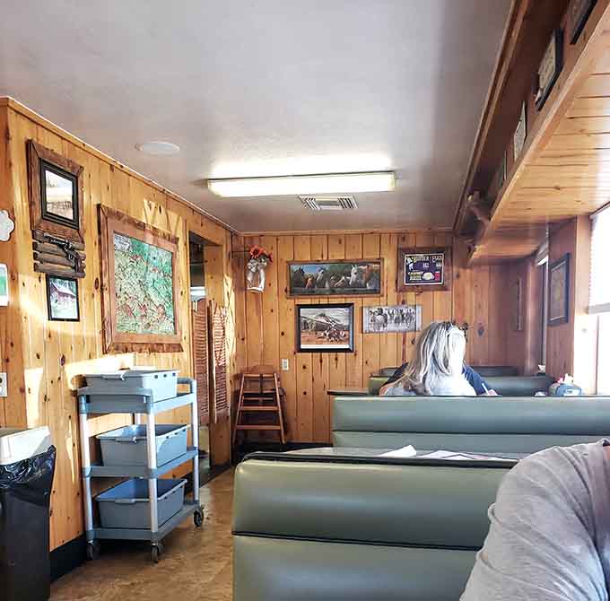 These cozy booths have witnessed countless breakfast conversations, from first dates to business deals to families making weekend memories.