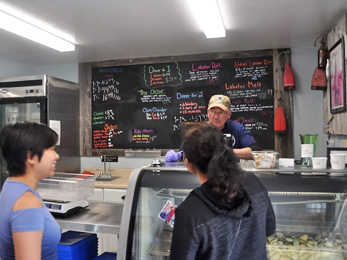 Behind this counter, magic happens in the form of perfectly prepared seafood and pie that'll haunt your dreams in the best way.