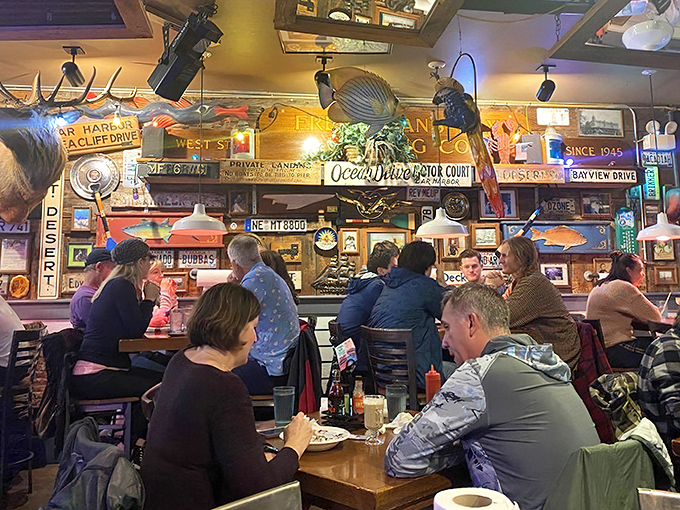 Where strangers become friends over shared seafood stories&mdash;Geddy's dining room buzzes with the happy symphony of forks meeting plates and laughter.