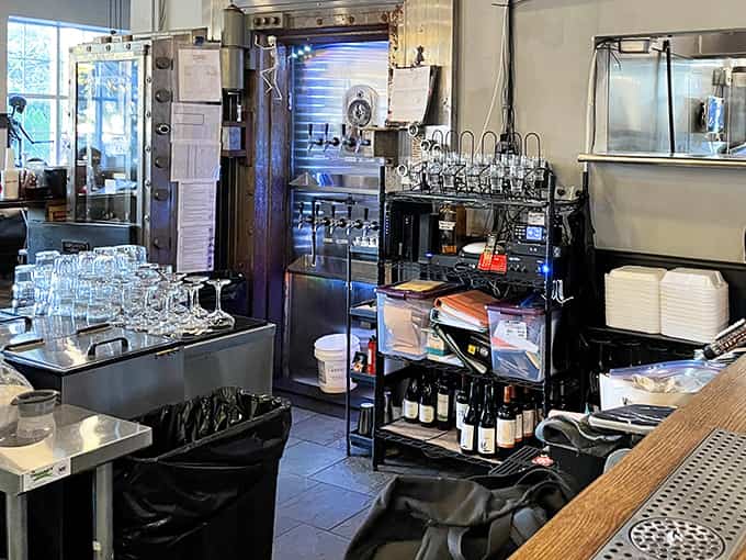 The well-stocked bar gleams with possibilities, from craft beers to cocktails that'll make your taste buds do a happy dance.