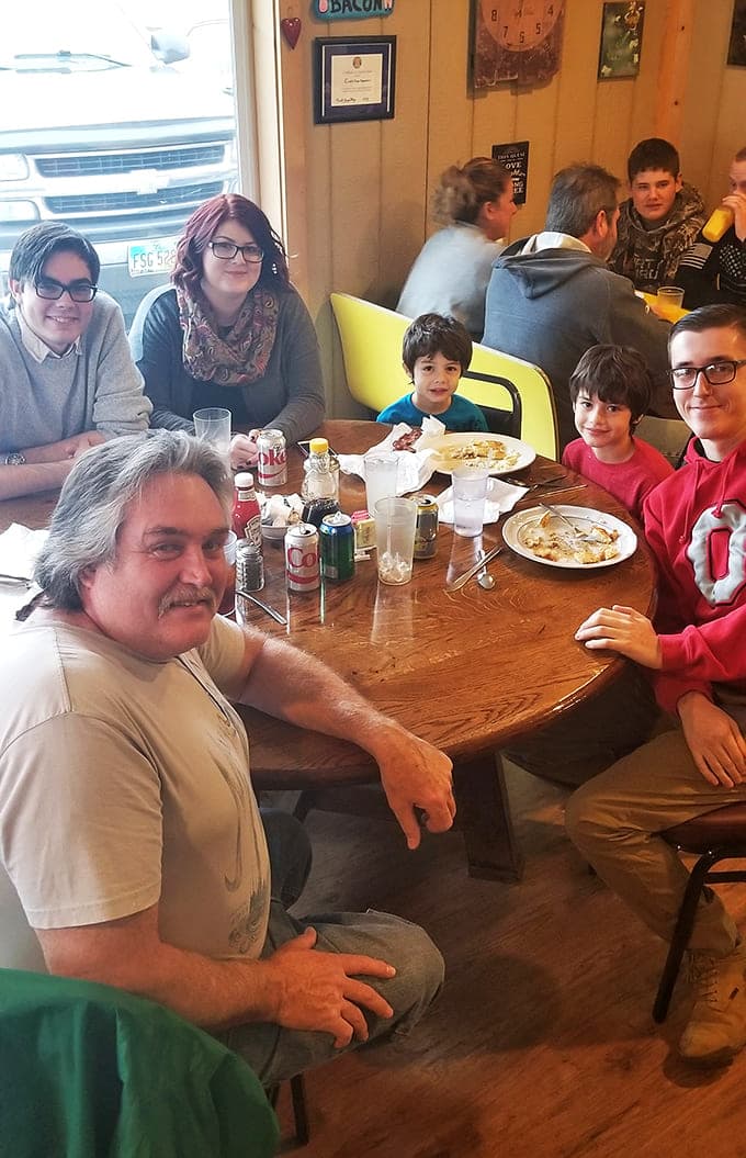 Families gathered around tables sharing food and laughter, creating the kind of memories that make you realize restaurants are about so much more than just eating.