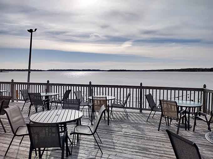More seating means more chances to snag that perfect table, though honestly, every seat here comes with a pretty great view.