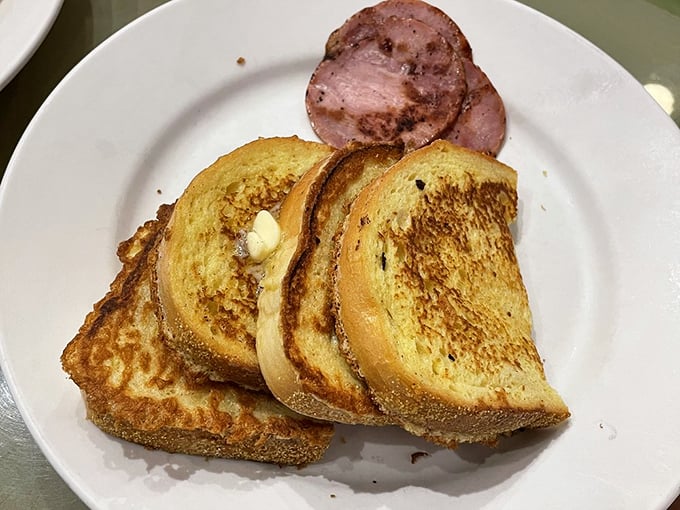 French toast that would make a Parisian weep with joy. Ooh la la, indeed!