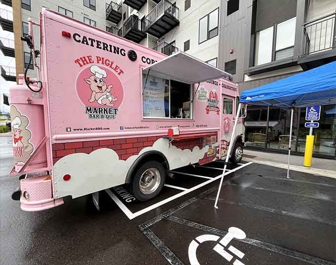 The food truck brings the same quality barbecue to the streets, like a delicious pink beacon of hope for hungry Minneapolis residents.