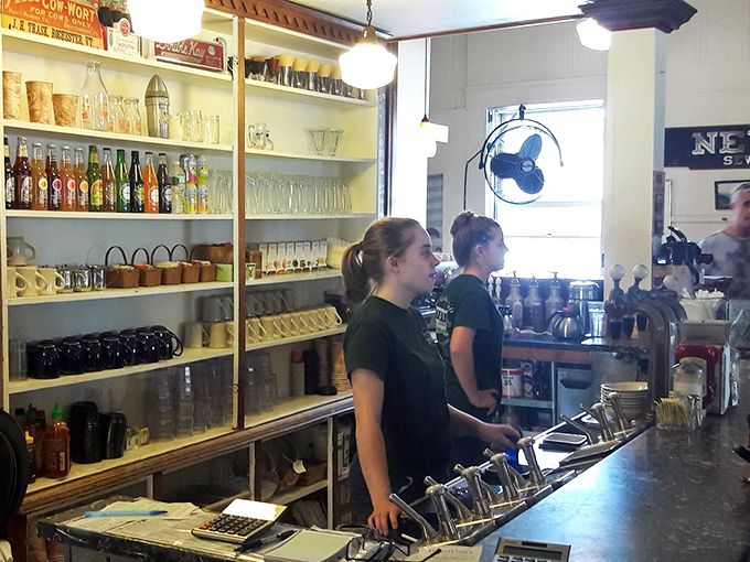 The service counter &ndash; command central for caffeine distribution and local gossip exchange. Notice the staff actually making eye contact with customers!