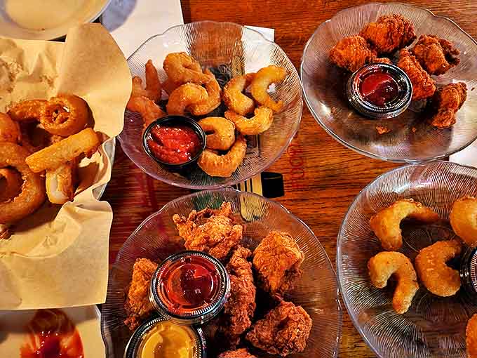 Appetizers at Pete's arrive like a carnival of fried delights &ndash; each golden morsel competing for the title of "most likely to be fought over."