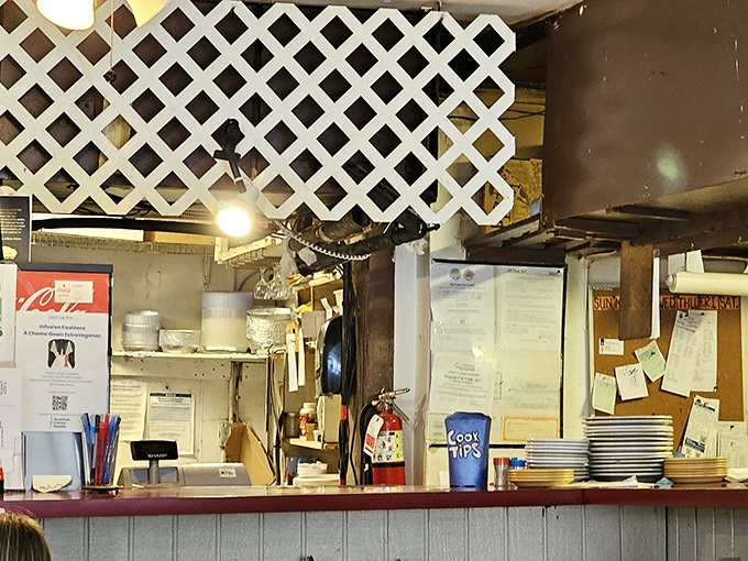 Behind that lattice-work counter, culinary magic happens without fanfare &ndash; just decades of know-how and the confidence that comes with it.