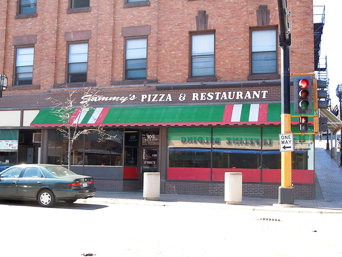 A slice of Italy on Lake Superior's shore. This family-owned gem has been proving that good pizza is timeless since 1954.