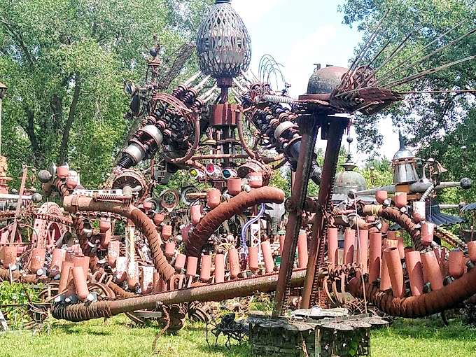 Junkyard meets Jules Verne in this metallic masterpiece. It's steampunk on steroids, a fever dream of gears and imagination.