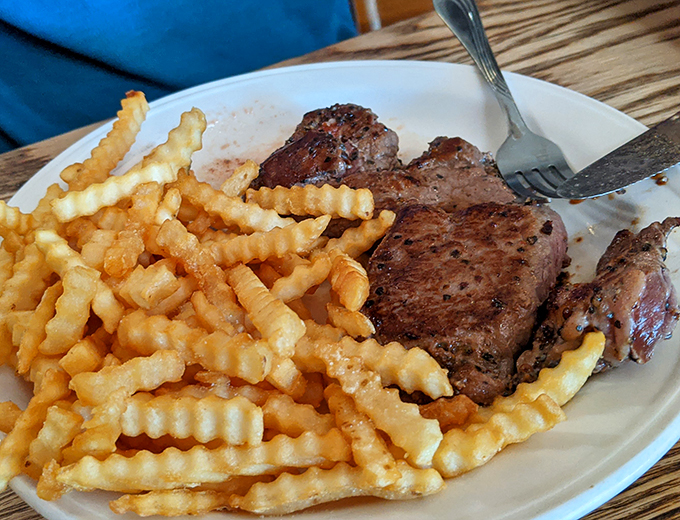 Fry, oh my! These golden crinkle-cut beauties are the supporting actors that steal the show. Oscar-worthy crunch in every bite!