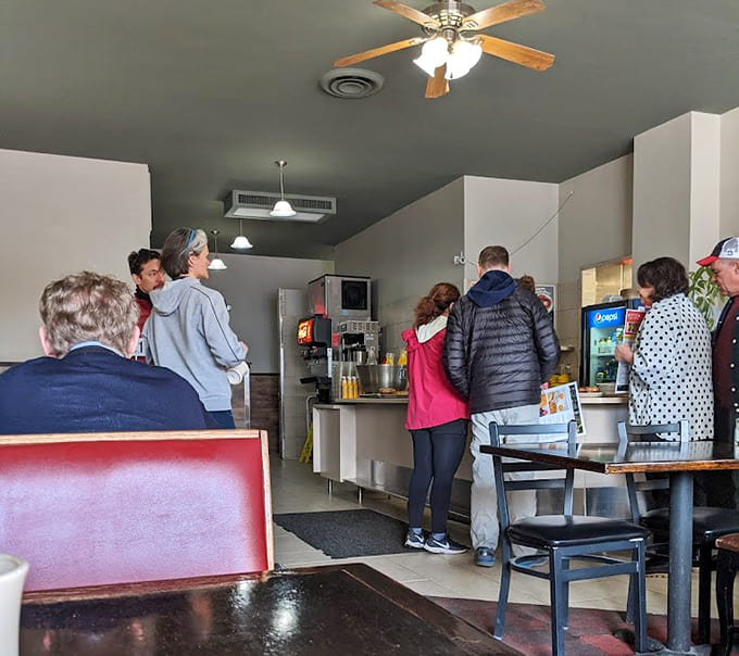 Weekend crowds gather for their Berry Sweet fix, proving that good food creates community, one breakfast sandwich at a time.