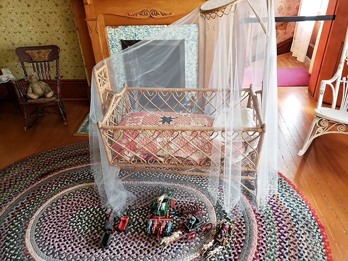 Rock-a-bye baby in Victorian style! This crib is so fancy, it might just inspire the next generation of interior designers.