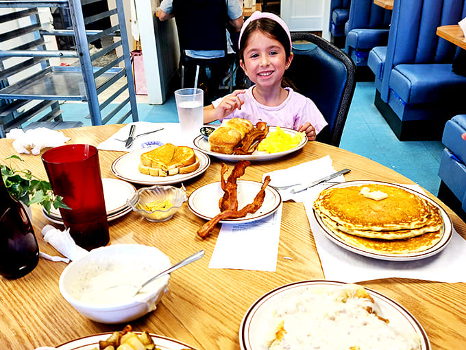 Diner: Where breakfast dreams come true &ndash; plates piled high with morning classics that could fuel a lumberjack through winter.