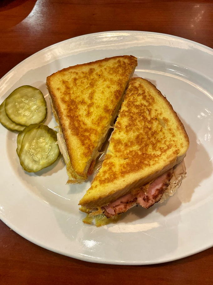 The Monte Cristo, round two! Because one photo just isn't enough to capture this sweet and savory masterpiece.