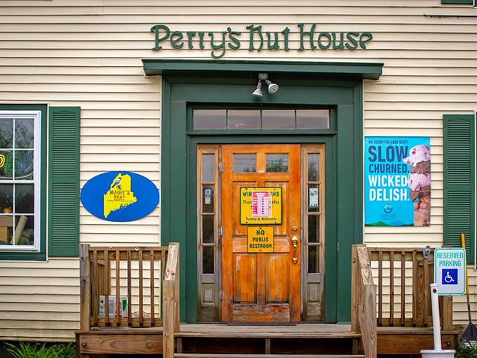 The welcoming entrance to Perry's Nut House, where that wooden door has opened to countless fudge lovers since 1927.
