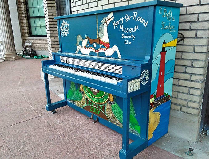 This whimsically painted piano brings carousel artistry beyond the platform, proving that even musical instruments deserve a touch of carnival magic.
