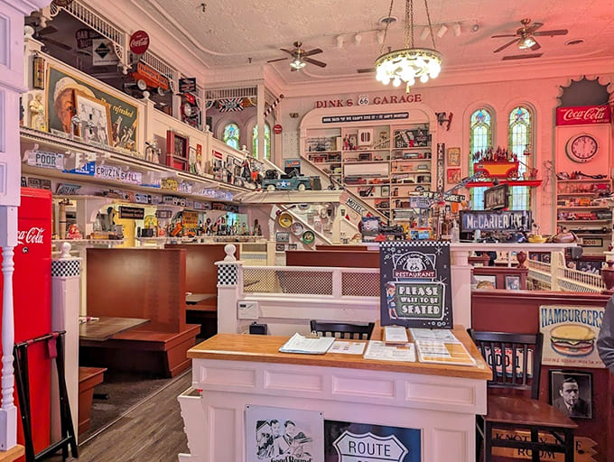 Even the host stand looks like it could have been pulled from an actual 1950s establishment, attention to detail matters here.