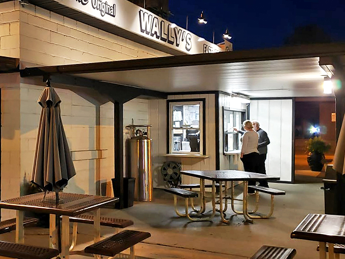 As darkness falls, Wally's glows like a culinary lighthouse, guiding hungry souls to a safe harbor of deliciousness.