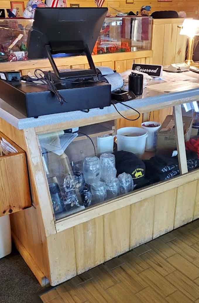 The self-serve coffee station and casual counter setup embody the relaxed, help-yourself hospitality that defines small-town Minnesota dining culture perfectly.