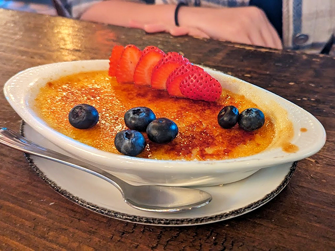 Cr&egrave;me br&ucirc;l&eacute;e so perfect, it deserves its own French accent. Crack that caramelized top like you're breaking into Fort Knox!