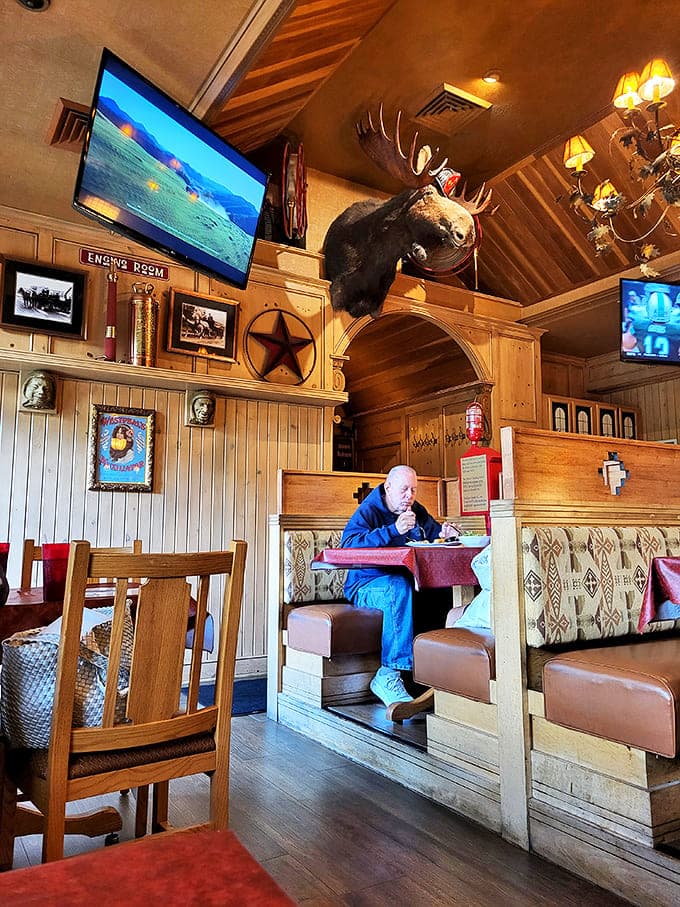 Dining delight! Cozy booths and rustic charm create the perfect backdrop for food that makes conversation stop mid-sentence.