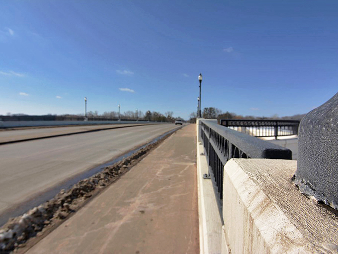 By day, a picturesque spot. By night, a bride's eternal walk. Talk about 'till death do us part'!