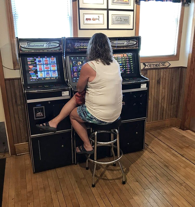 Video games in the corner &ndash; because sometimes you need to work up an appetite before tackling that legendary steak sandwich.